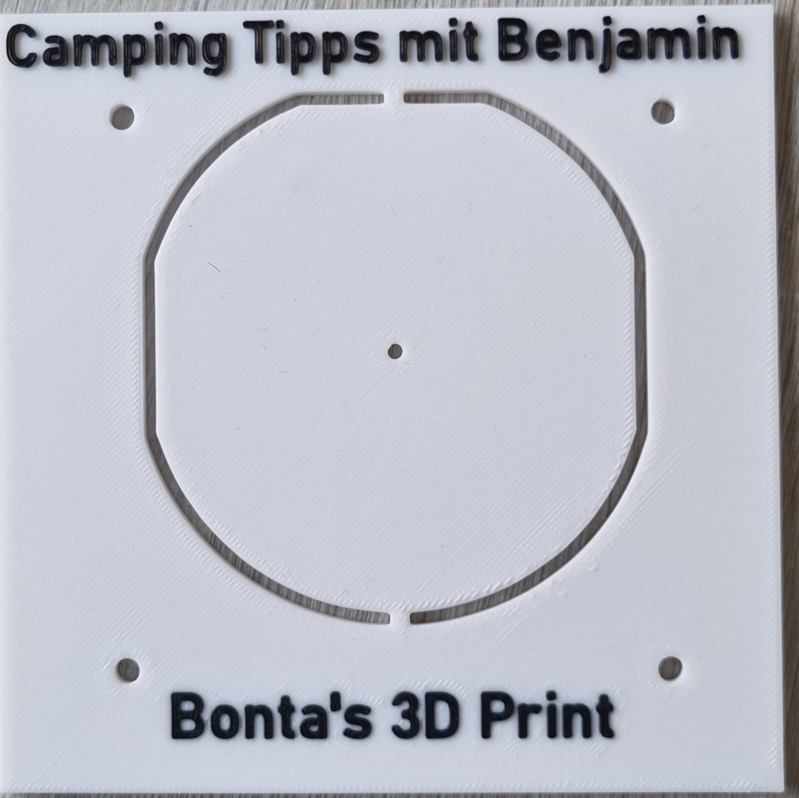 Schablone FAWO Steckdose – Bonta’s 3D Print